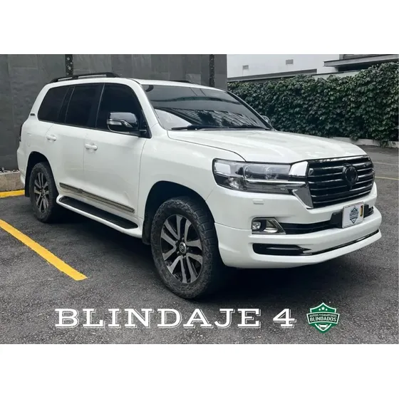 Toyota Sahara Lc 200 - Carros y Camionetas Toyota | TuCarro