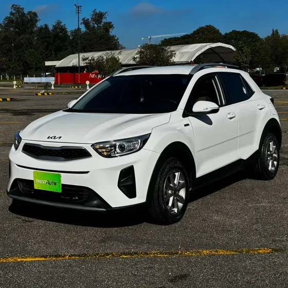 Kia Stonic: Comprar 100 carros usados, seminuevos y nuevos