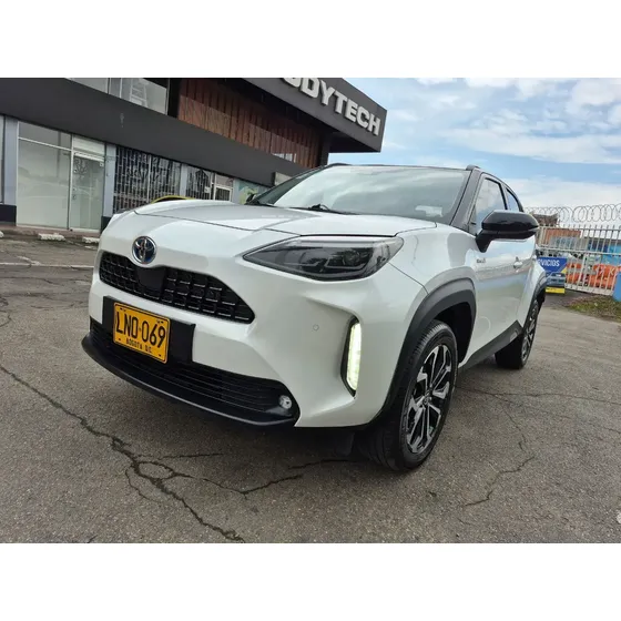 Yaris Cross 2023 - Carros y Camionetas Toyota | TuCarro