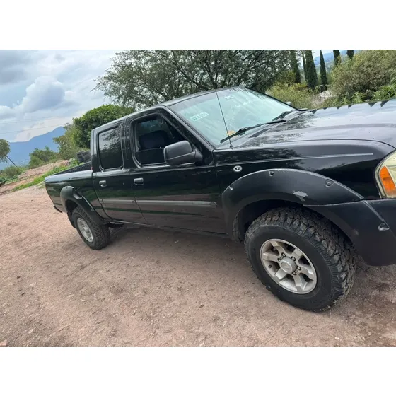 Nissan Frontier 2002: 13 autos a partir de $150,000 MXN