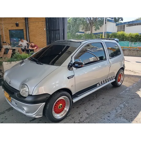 Carros y Camionetas Renault Twingo 2011 | TuCarro