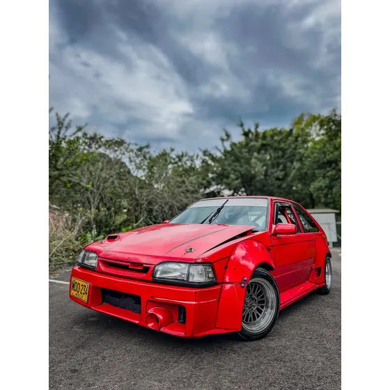 Mazda 323 Coupe - Carros y Camionetas | TuCarro