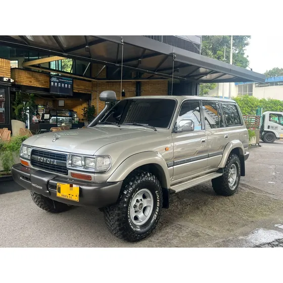 Carros De 80 Millones - Carros y Camionetas | TuCarro