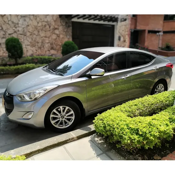 Hyundai Elantra 2012: Comprar 13 carros usados, seminuevos y nuevos