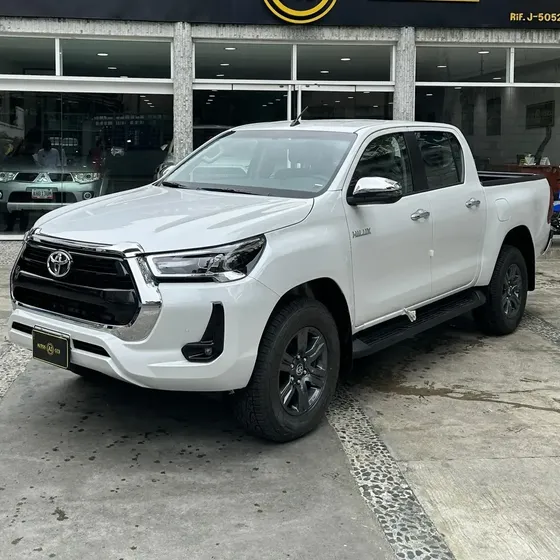 Walmart+caracas - Carros y Camionetas Hilux 2026 | TuCarro