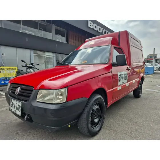 Fiat Zinca - Carros y Camionetas | TuCarro