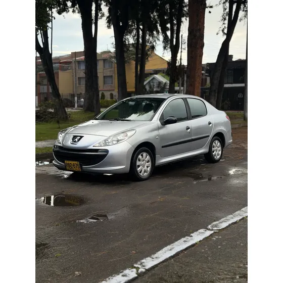 Peugeot 207 - Carros y Camionetas | TuCarro