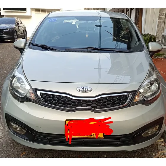 Kia Rio Bucaramanga - Carros y Camionetas | TuCarro