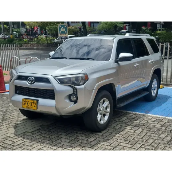 Toyota Ford Runner - Carros y Camionetas Toyota 4Runner | TuCarro