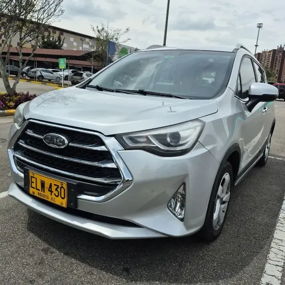 Jac Formulario - Carros y Camionetas | TuCarro