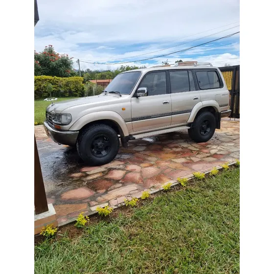 Carros y Camionetas Toyota 2000 | TuCarro