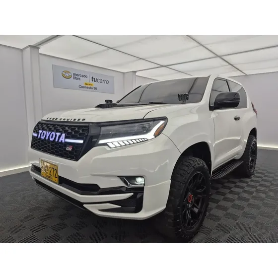 Toyota Sumo - Carros y Camionetas usado | TuCarro