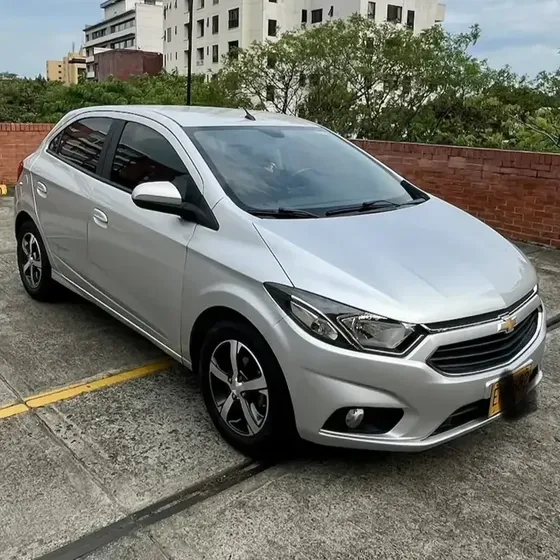 Puertas Metalicas Cali Valle Onix Gris - Carros y Camionetas Onix 2018 ...