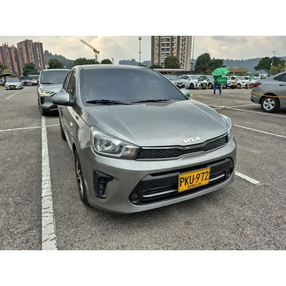 Año 2026 En Romano - Carros y Camionetas Delantera 2026, dueño directo ...