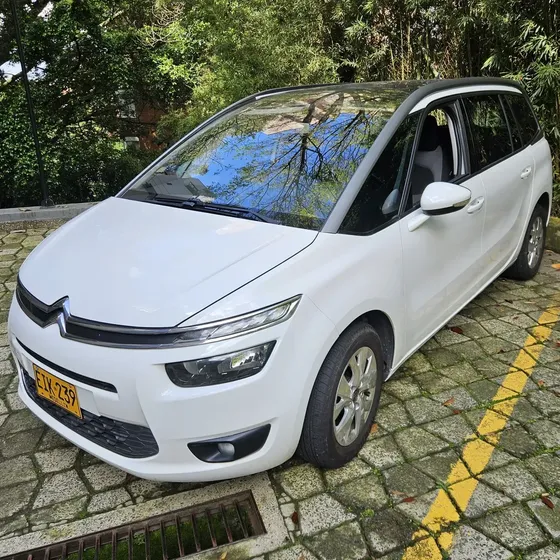 Citroen Picasso - Carros y Camionetas Citroën | TuCarro