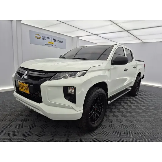 Asaka Mitsubishi - Carros y Camionetas | TuCarro