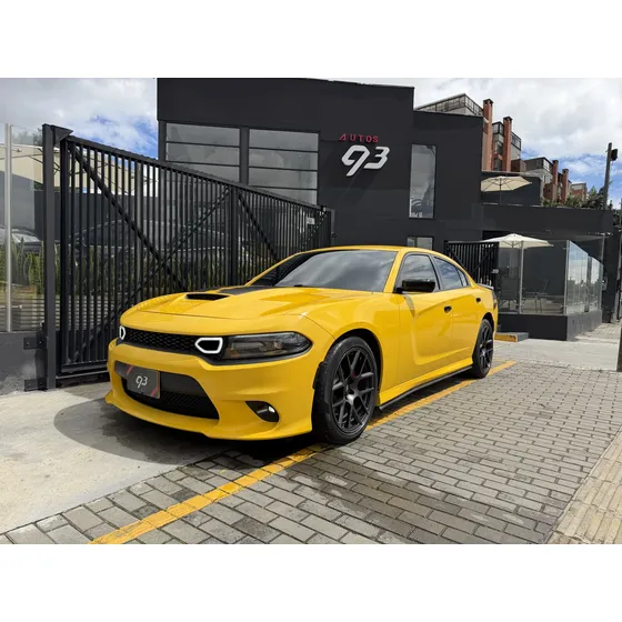 Carros y Camionetas Dodge Charger en Bogotá D.C. | TuCarro