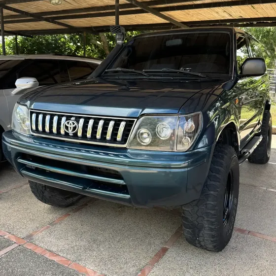 Sumo Bogota - Carros y Camionetas Toyota Prado | TuCarro