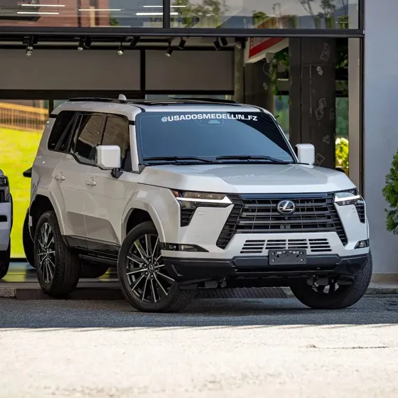 Skoda 2026 - Carros y Camionetas Lexus GX Camioneta 2026 | TuCarro
