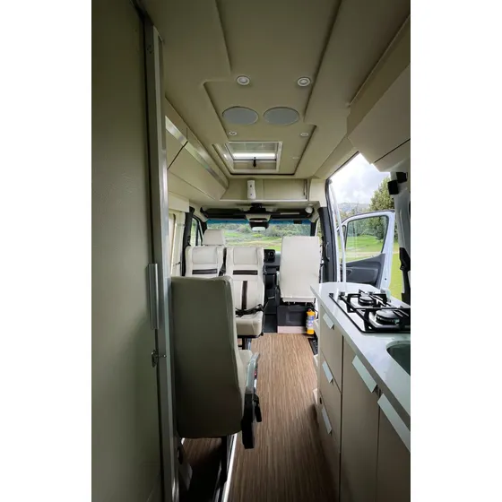 Vans Mercedes Benz Sprinter - Carros y Camionetas | TuCarro