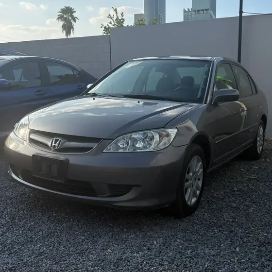 Honda Civic 1999: 5 autos a partir de $75,000 MXN