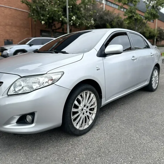 Carros y Camionetas Toyota Corolla 2010 | TuCarro