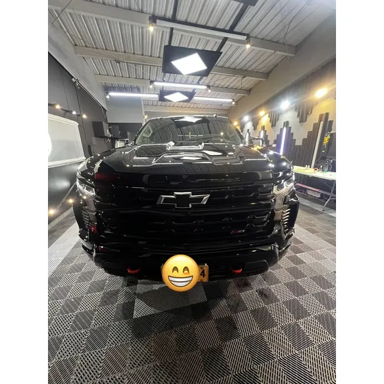 Carros y Camionetas Chevrolet Silverado 2024 | TuCarro