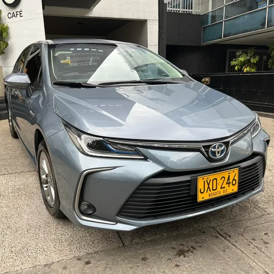 Toyota Corolla Azul: Comprar carros usados, seminuevos y nuevos