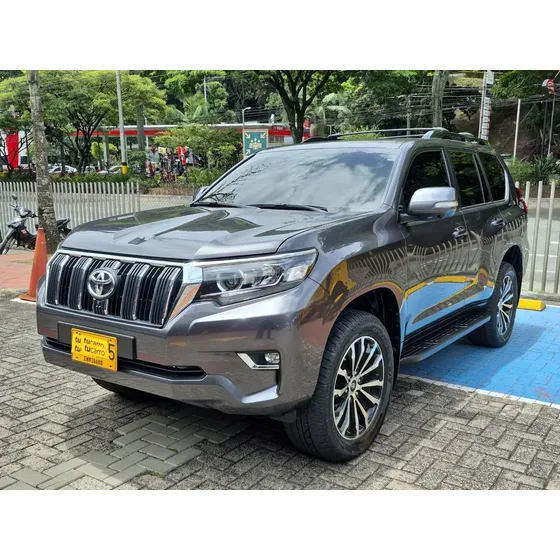 Toyota Prado 2024: Comprar 46 carros usados, seminuevos y nuevos