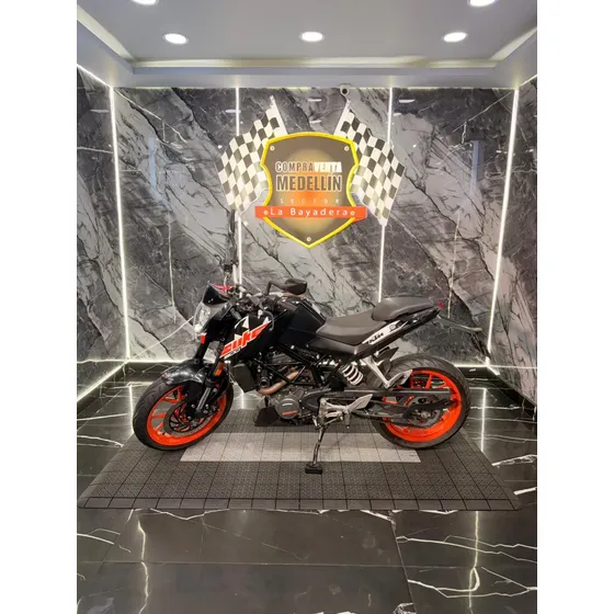 Duque 200 - Motos KTM | TuCarro