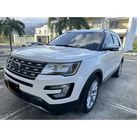 Carros y Camionetas Explorer usado en Cesar | TuCarro