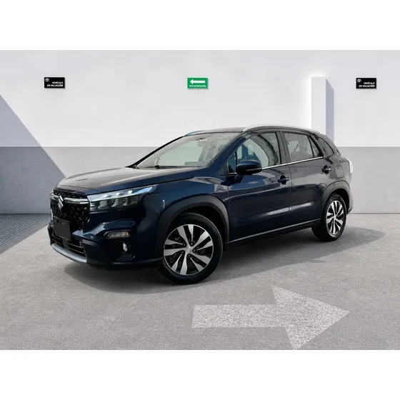 Suzuki S-Cross 2023: 12 autos a partir de $350,000 MXN