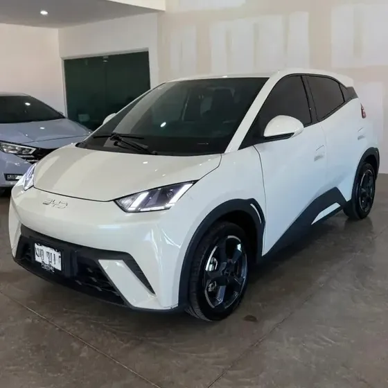 BYD Dolphin 2025: 10 autos a partir de $300,000 MXN