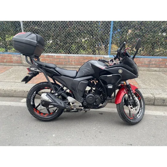 Fazer - Motos Yamaha | TuCarro