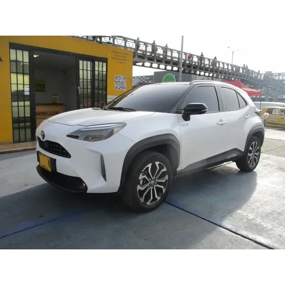 Toyota Yaris Cross Hybrid - Carros y Camionetas | TuCarro