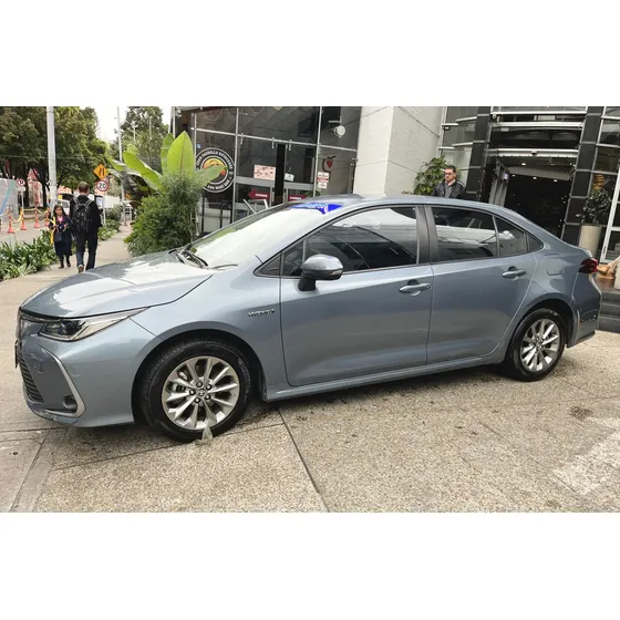 Toyota Corolla Azul: Comprar carros usados, seminuevos y nuevos
