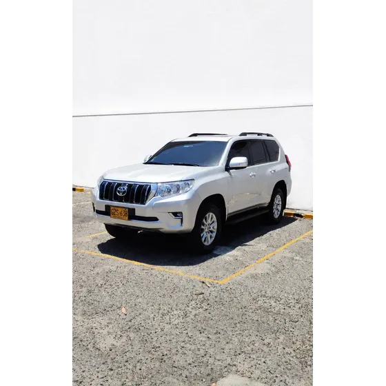 Carros y Camionetas Toyota Prado, diésel | TuCarro