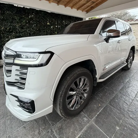 Toyota Landcruiser Vx - Carros y Camionetas Land Cruiser 300 | TuCarro