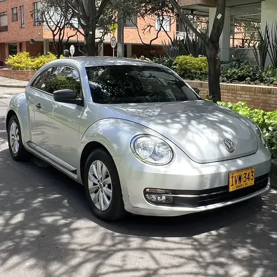 Carros y Camionetas Volkswagen Beetle | TuCarro