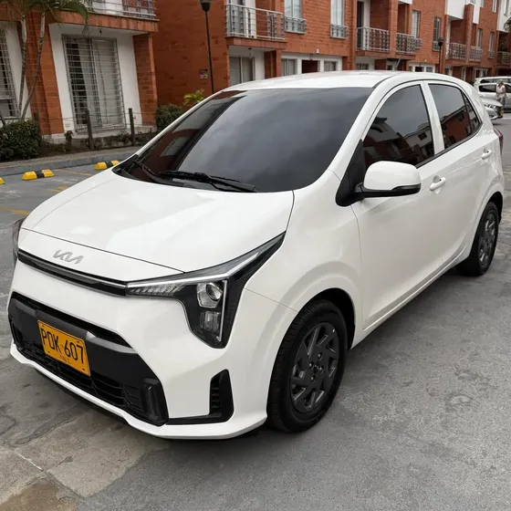 Kia Eon Picanto - Carros y Camionetas en Valle Del Cauca | TuCarro