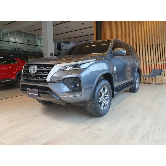 Gis.toyota Boshoku.com - Carros y Camionetas Toyota Fortuner 2026 | TuCarro