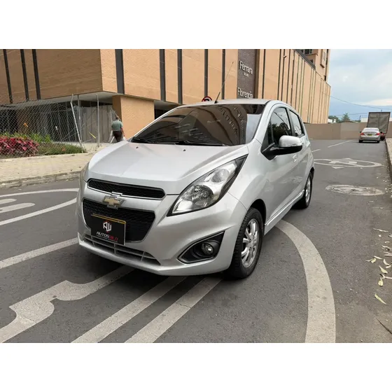 Taxi Spark - Carros, Motos y Otros 2014 | TuCarro