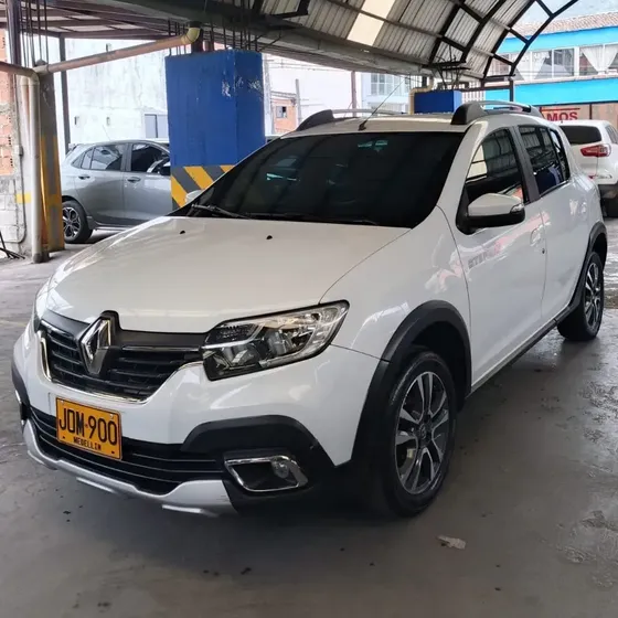 Sandero Stepway - Carros y Camionetas Renault | TuCarro