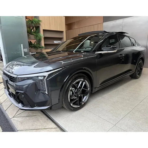 Kia K4 Gt Line - Carros y Camionetas Kia 2025 | TuCarro