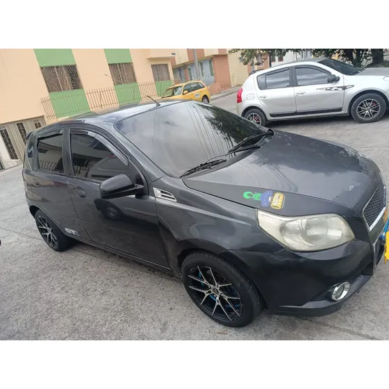 Precios - Carros y Camionetas Chevrolet AVEO EMOTION | TuCarro