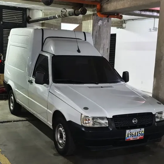 Carros Usados Caracas Fiat Tucan - Carros y Camionetas | TuCarro
