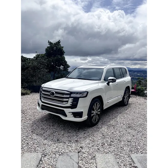 Tpd Land Cruiser - Carros y Camionetas Land Cruiser 300 2026 | TuCarro