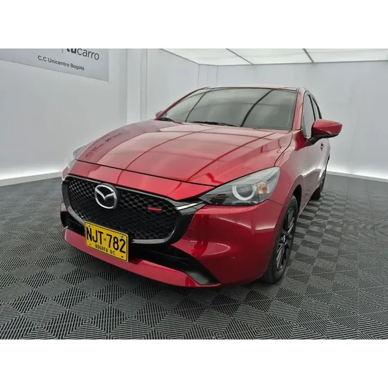 Carros y Camionetas Mazda 2 Sedán | TuCarro