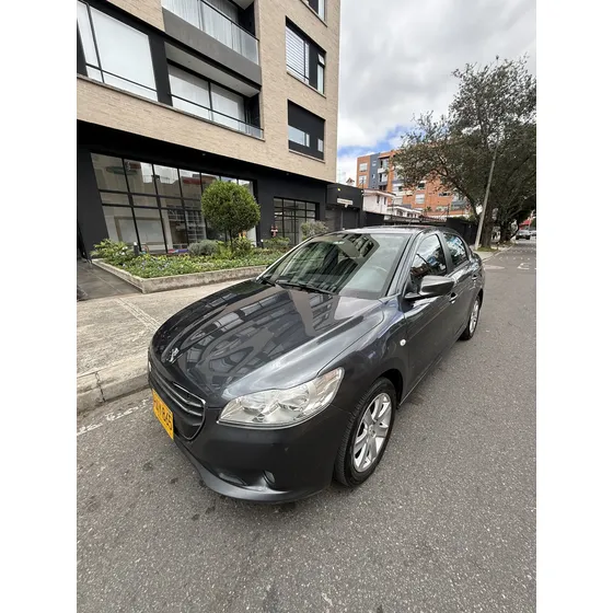 Peugeot 301 Allure - Carros y Camionetas | TuCarro