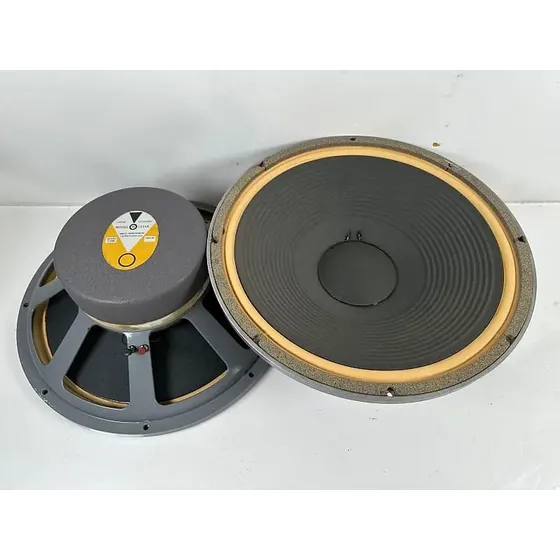 Bajo De 15 Jbl | Mercado Libre